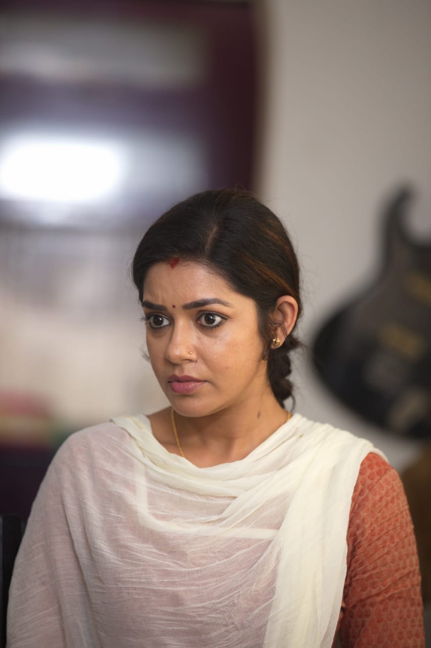 லில்லி ராணி( பட விமர்சனம் ) – Trending Cinemas Now